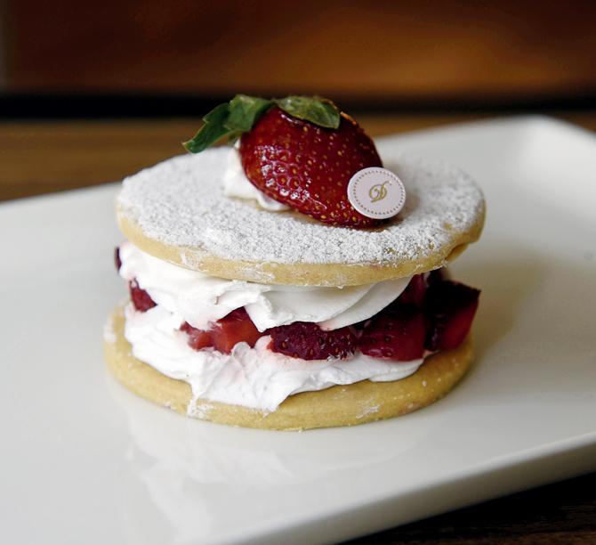 Mumbai Food: Popular Bandra bakery is back with delicious goodies