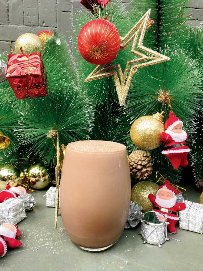 From Santa sangria to chocolate eggnog, try Christmas special drinks in ...