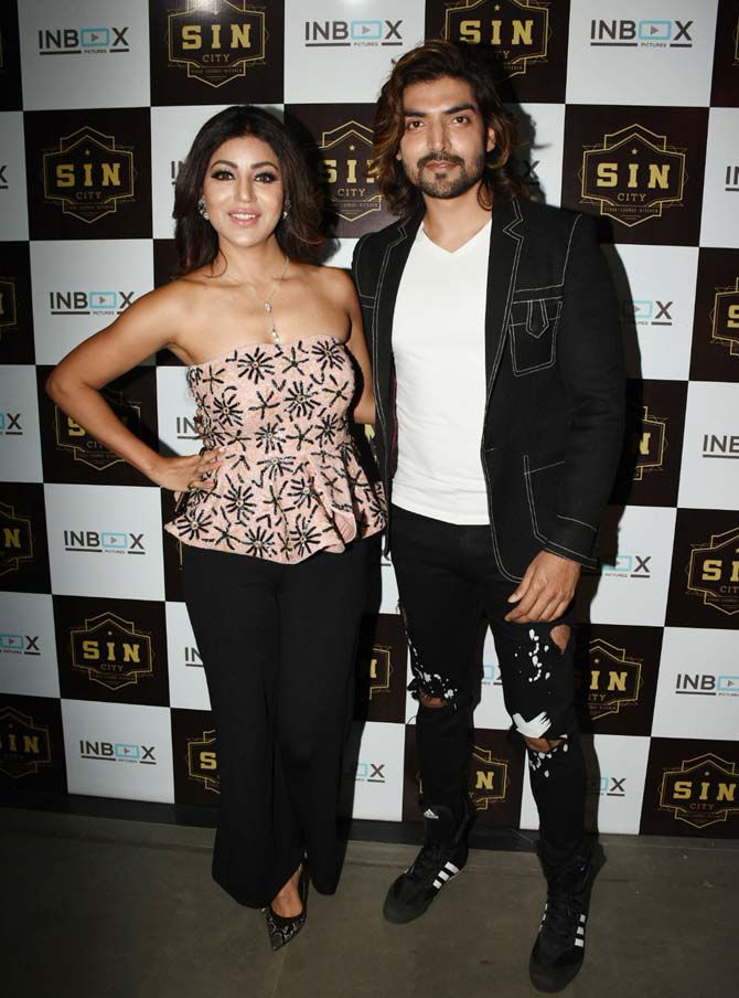 debina and munmun