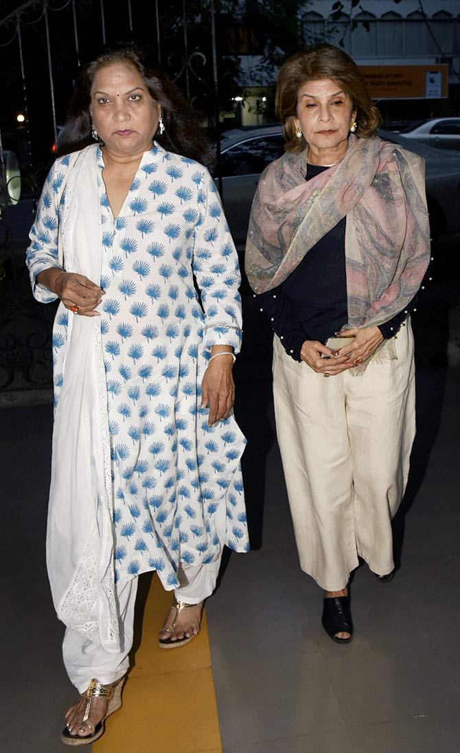 Bollywood celebs at Moushumi Chatterjee’s daughter’s last rites