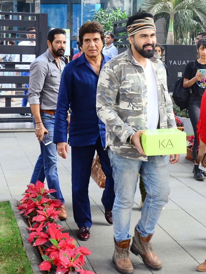 Raj Babbar With Son Aarya Babbar And Son In Law Anup Soni At The Restaurant
