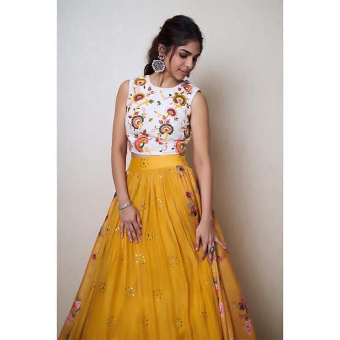 All you need to know about Malaal actors Meezaan and Sharmin Segal