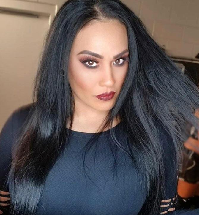 Tamina Snuka Criancas