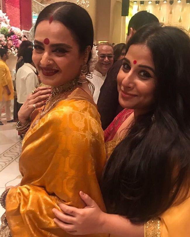 Have you seen these photos of Vidya Balan with her family?