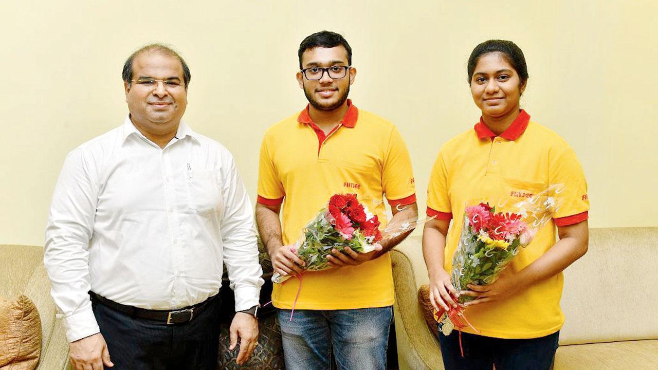 Kandivli boy is Maharashtra topper in JEE-Advanced Kandivli boy is Maharashtra topper in JEE-Advanced