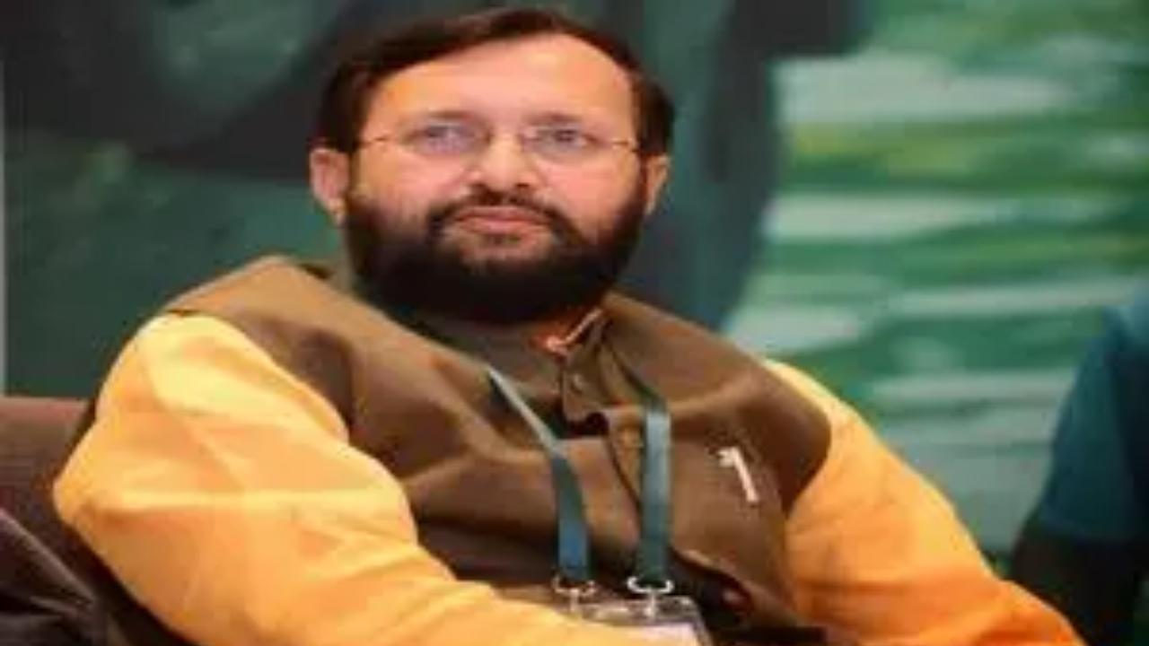Hanuman Chalisa row: BJP MP Prakash Javadekar calls arrest of Navneet ...