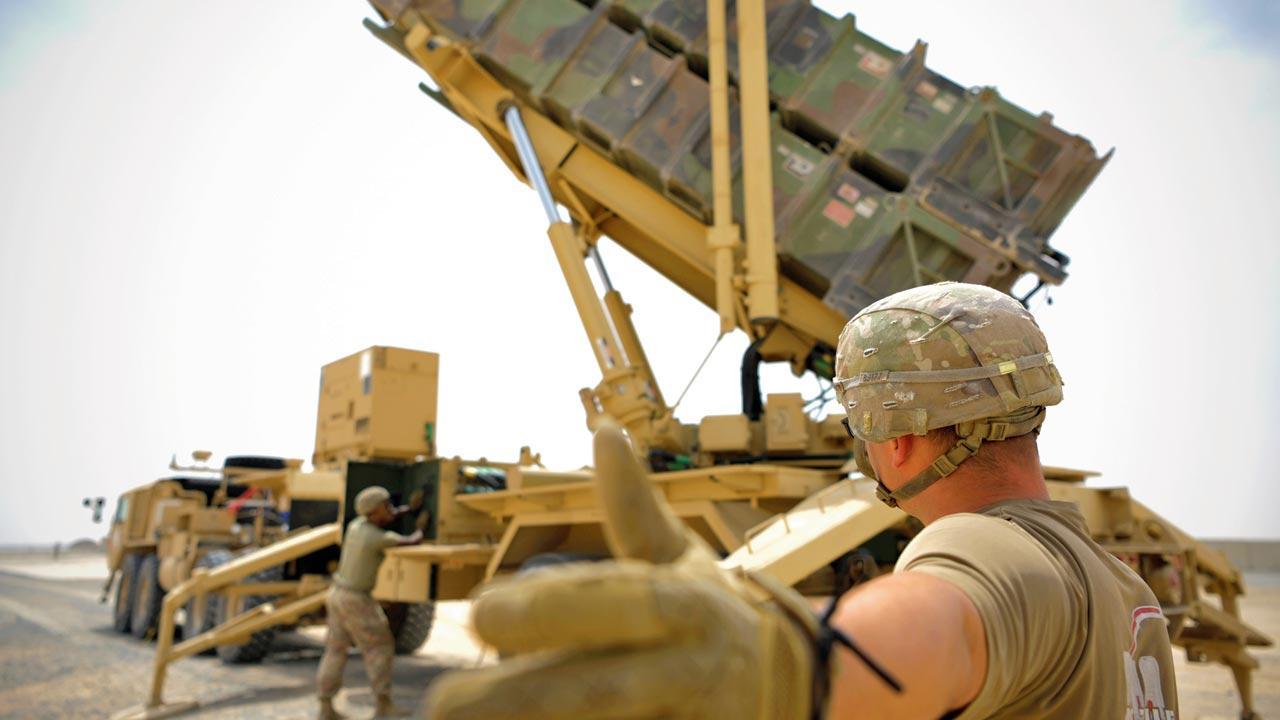 Us Military Fired Missiles During Yemen Houthi Attack On The Uae