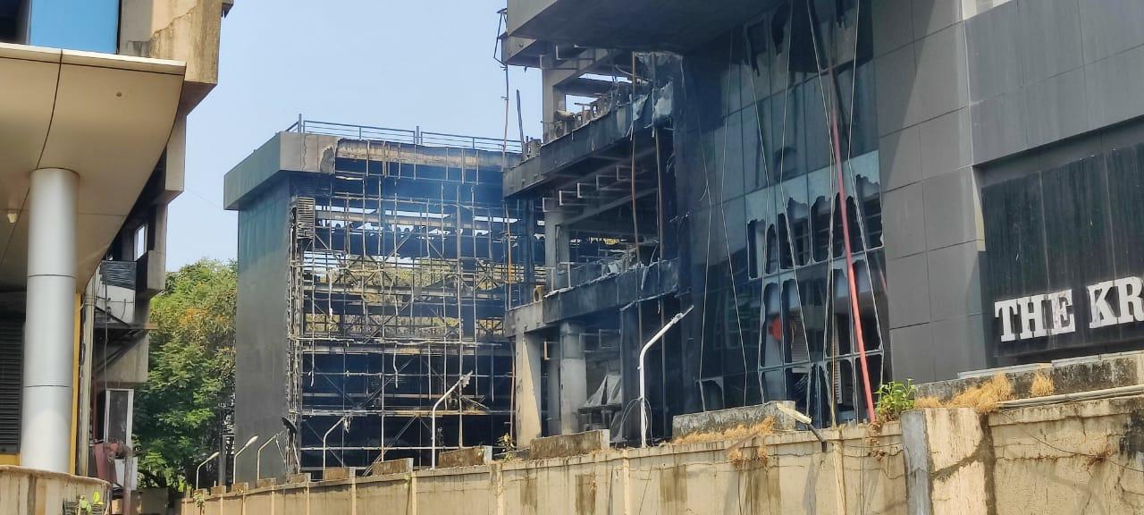 In Photos: Major fire breaks out at commercial complex in Thane ...