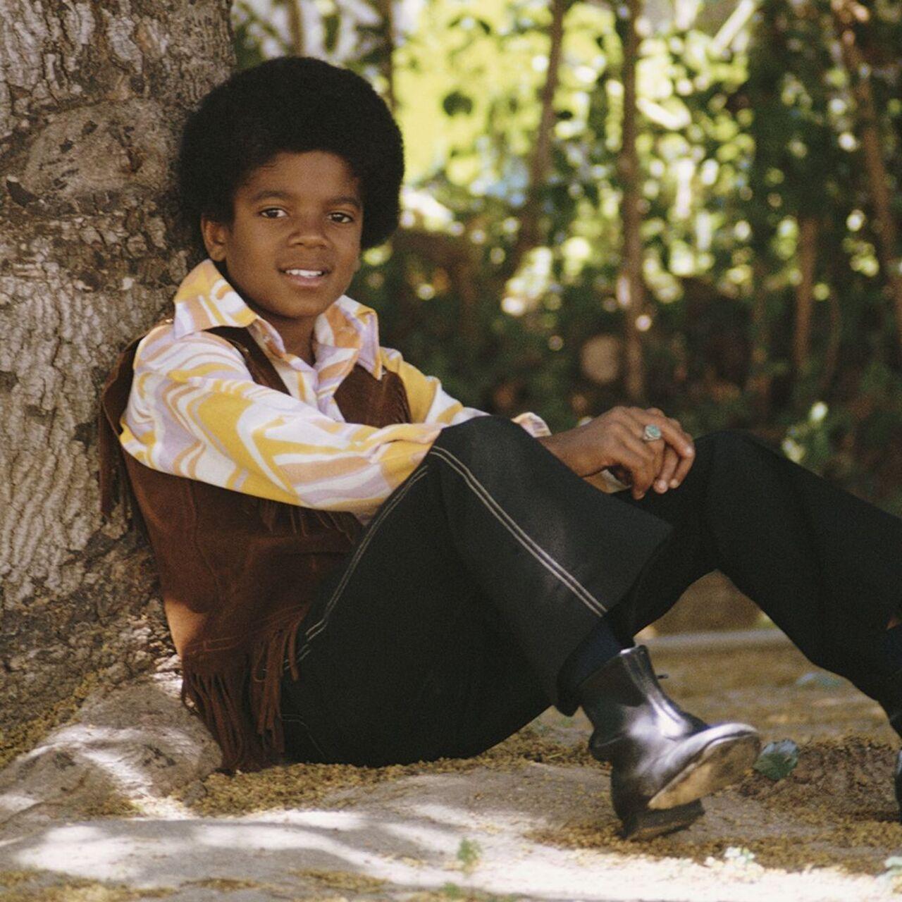 Michael Jackson Birth Anniversary 2023: Childhood abuse to iconic ...