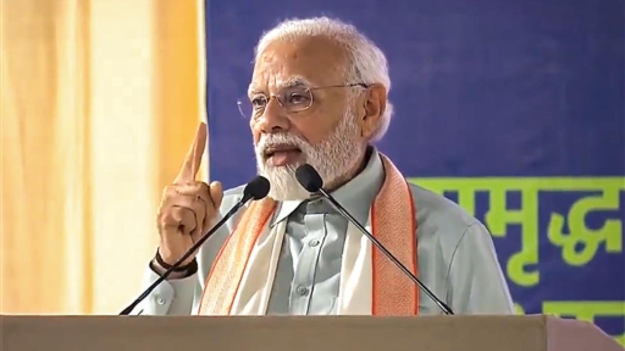 In Photos Pm Modi Inaugurates International Airport Near Rajkot City