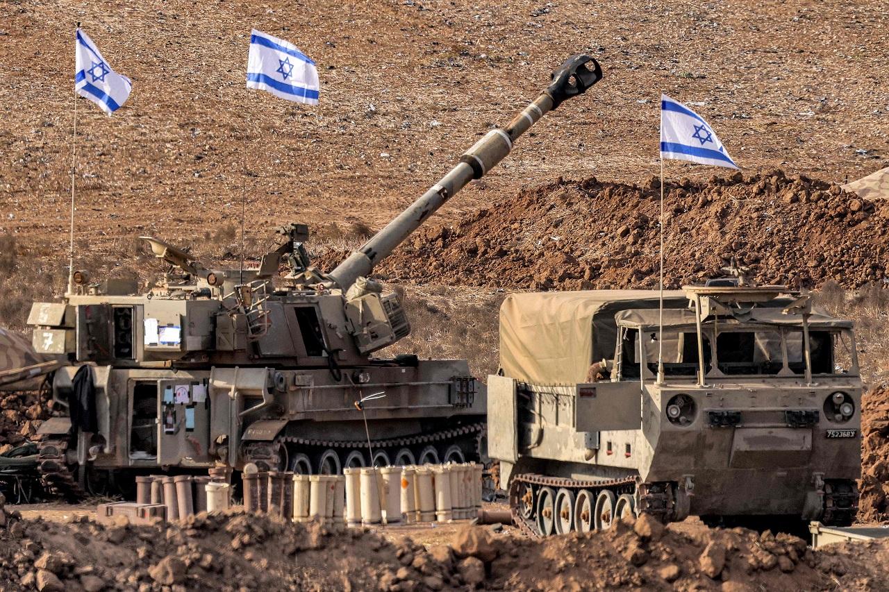 In Photos: Israel launches second limited Gaza raid