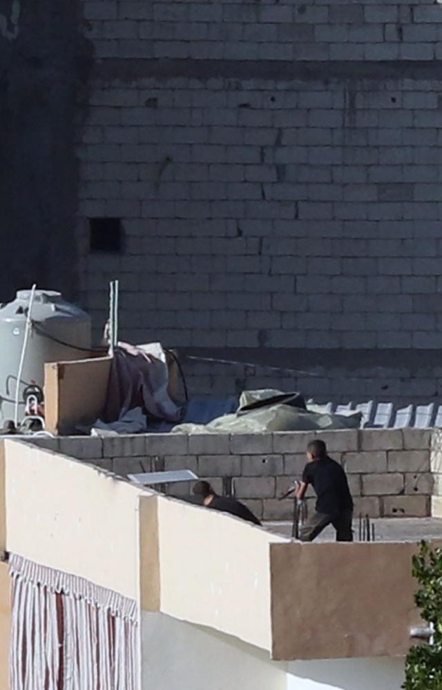 Deadly fighting continues in Lebanon, at least 6 killed Deadly fighting continues in Lebanon, at least 6 killed