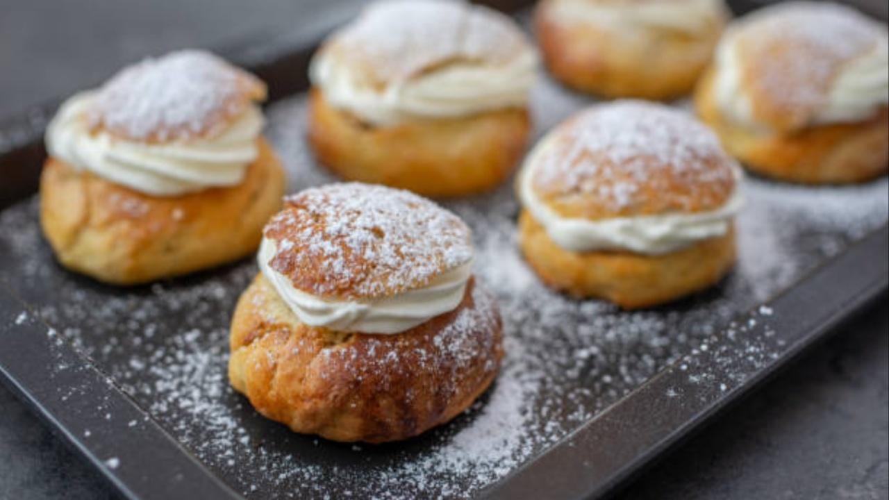 Get your hands on mouth-watering Italian cream buns at these Mumbai joints