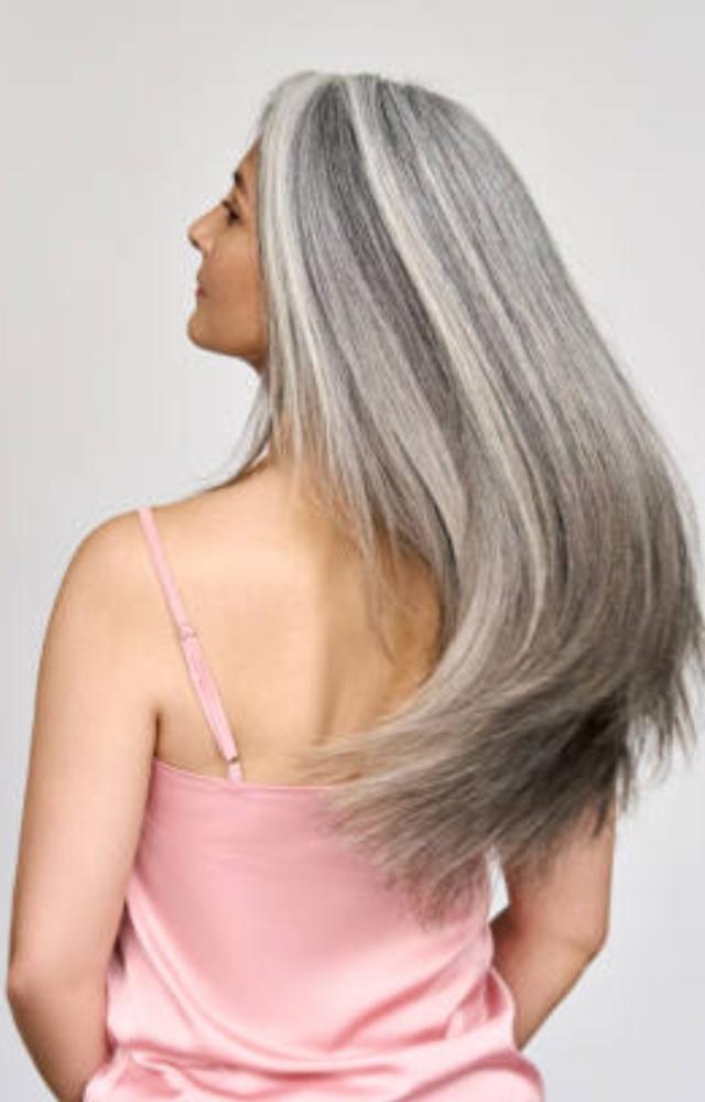 Tips to embrace your grey hair