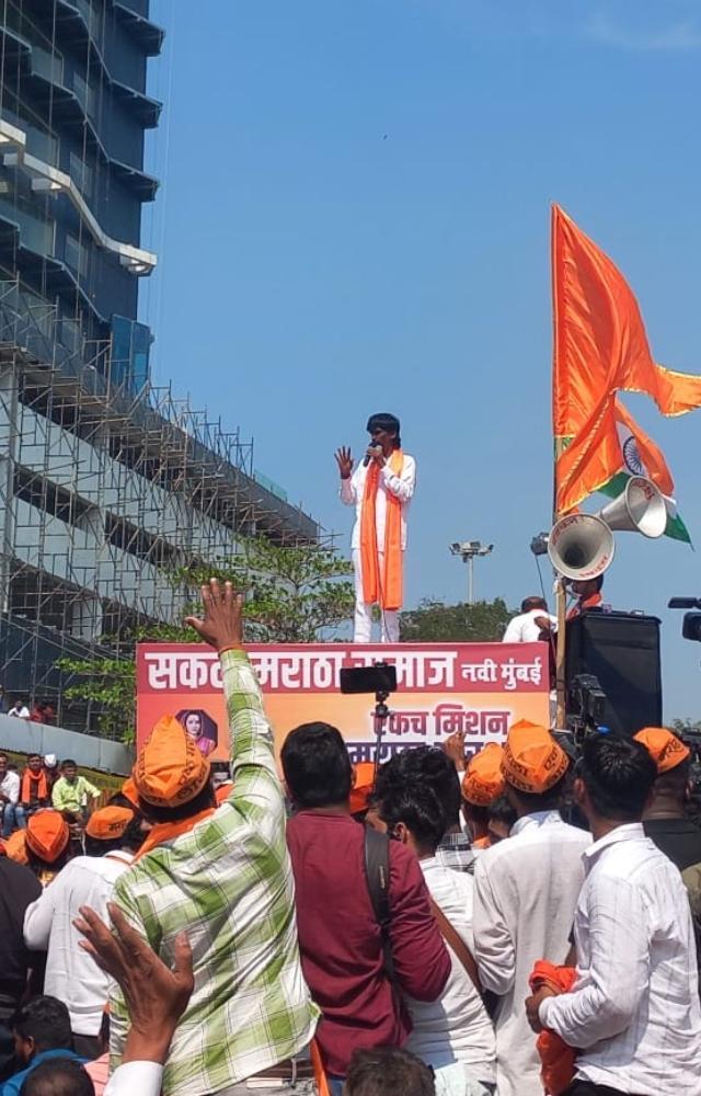 Maratha quota activist Manoj Jarange heads to Mumbai