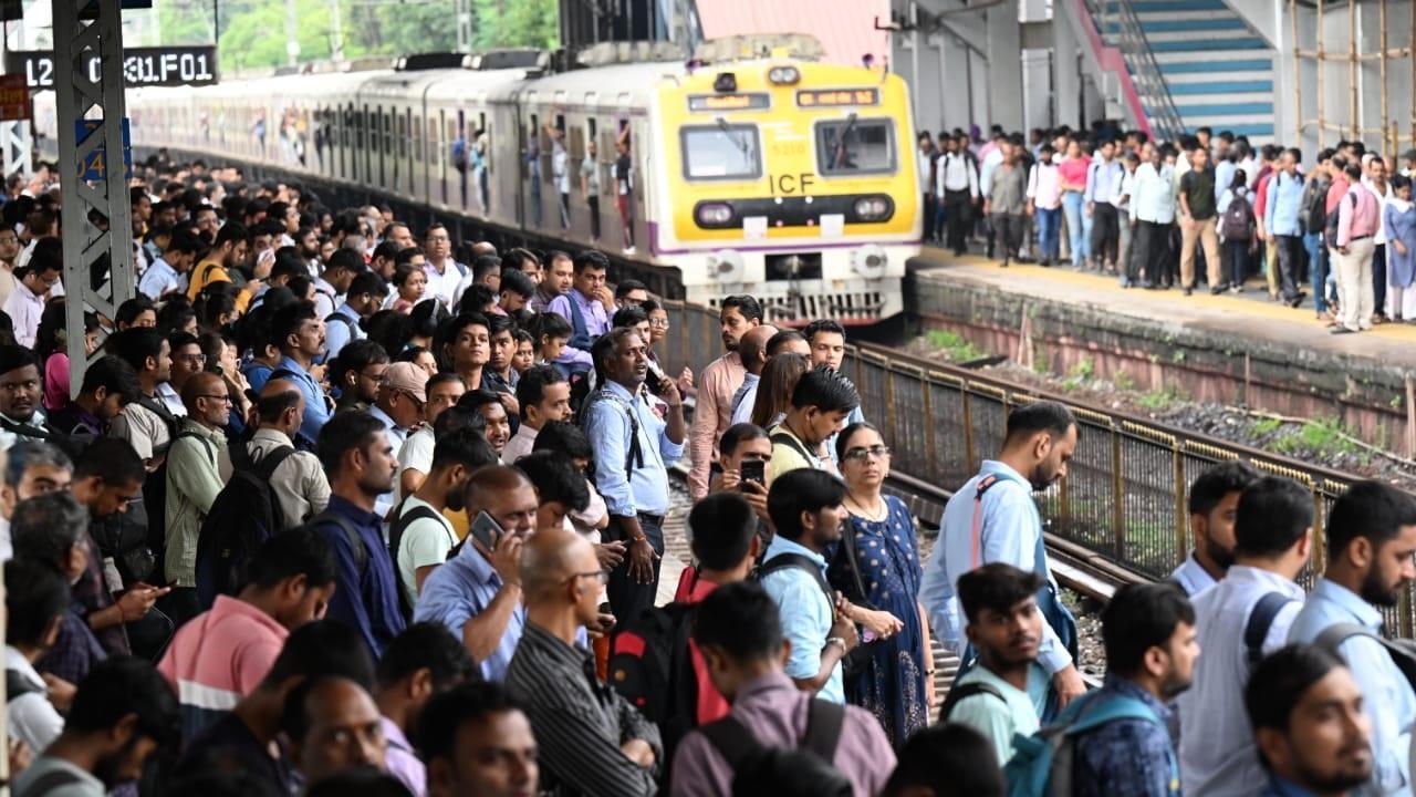 Mumbai Rain Updates: Traffic Resumes After Heavy Rains; Schools Closed ... Mumbai Rain Updates: Traffic Resumes After Heavy Rains; Schools Closed ...