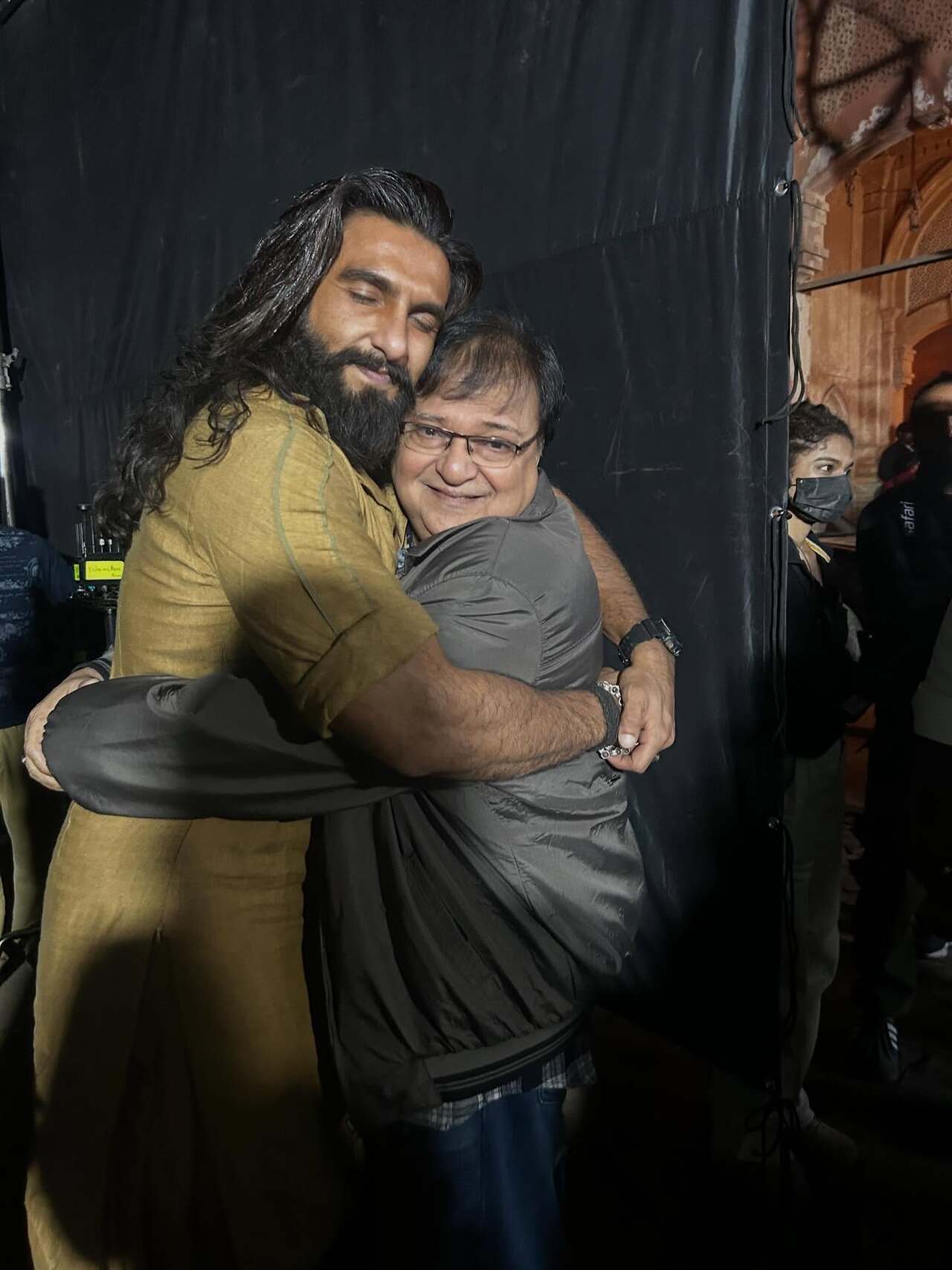 Dhurandhar: BTS moments featuring Ranveer Singh, Sara Arjun, Akshaye ...