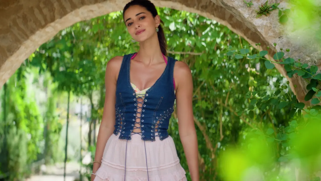 TMMTMTTM: Hottest looks of Ananya Panday worth bookmarking for beach ...