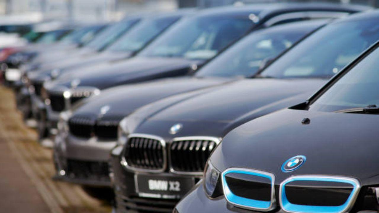 BMW beats Mercedes in Q1 2026; luxury car market gap narrows in India