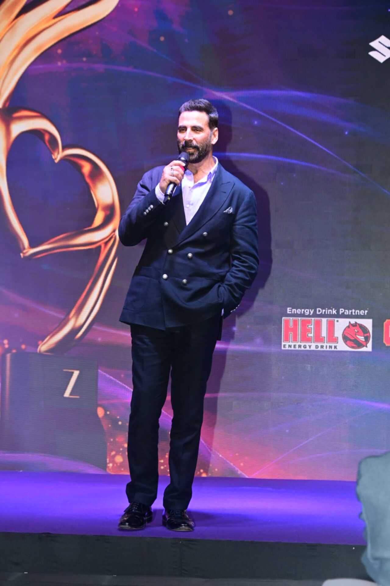 Spotted in the city: Vicky Kaushal, Nora Fatehi, Akshay Kumar and more