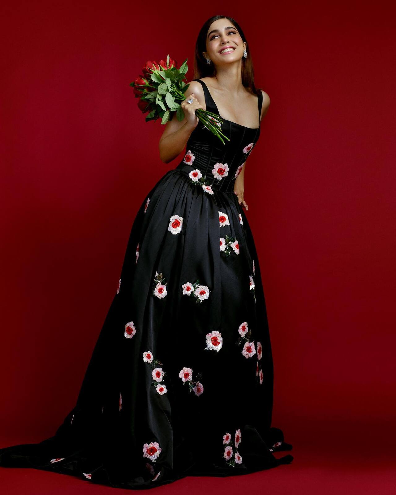Rose Day 2026: Take style notes from Bollywood divas to slay this ...
