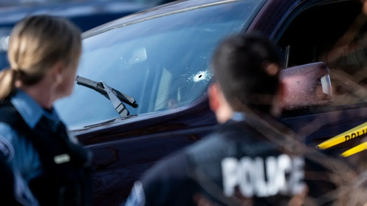 In Photos: US ICE agent kills woman in Minneapolis, triggers political ...