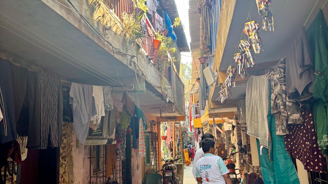 Ajit Pawar death: Mumbai police constable Vidip Jadhav killed in crash ...