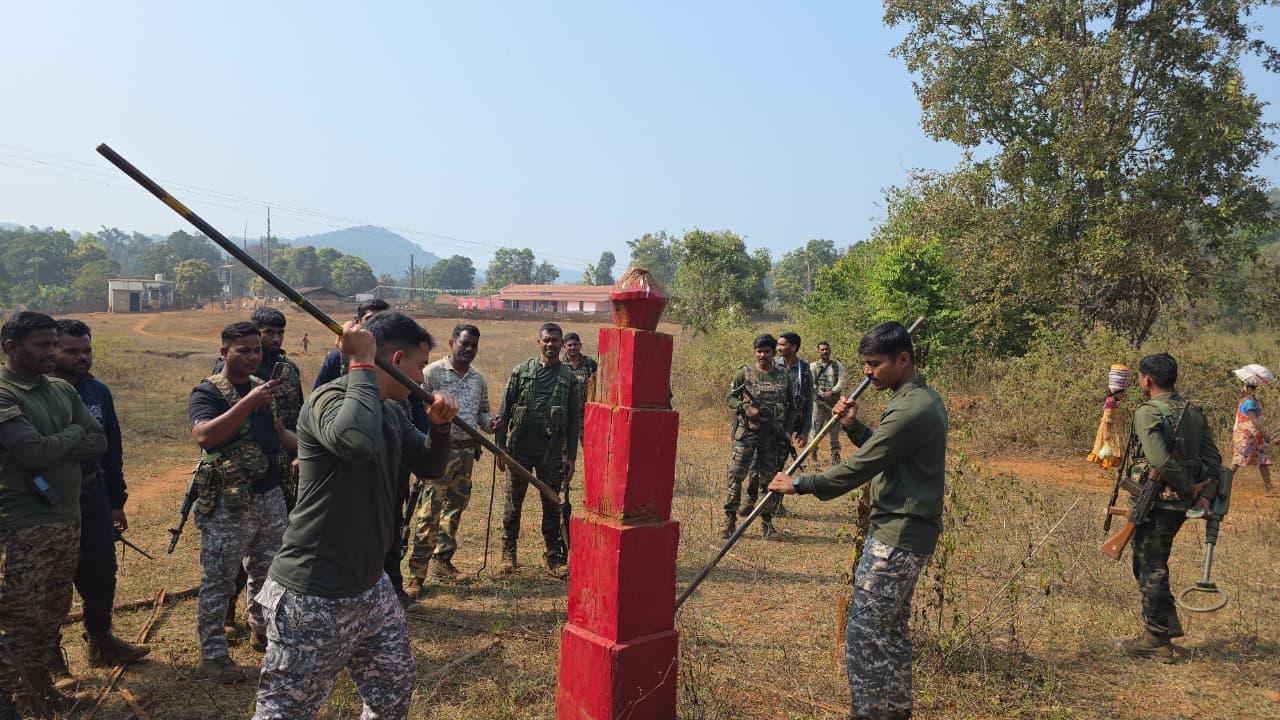 Republic Day 2026: Maoists-affected Gadchiroli in Maharashtra marks ...