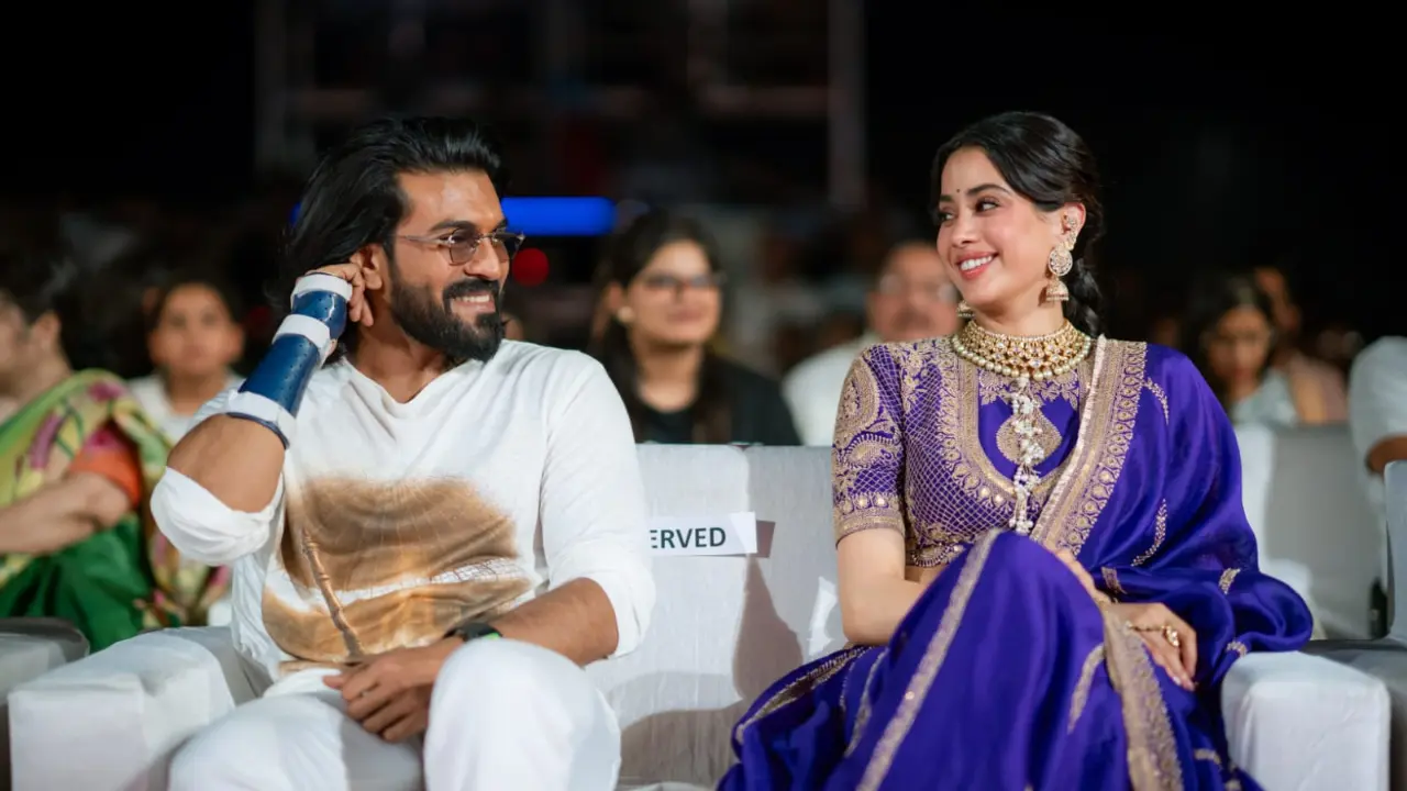 Peddi: Ram Charan's bodyguard lifts fan who made Janhvi Kapoor ...