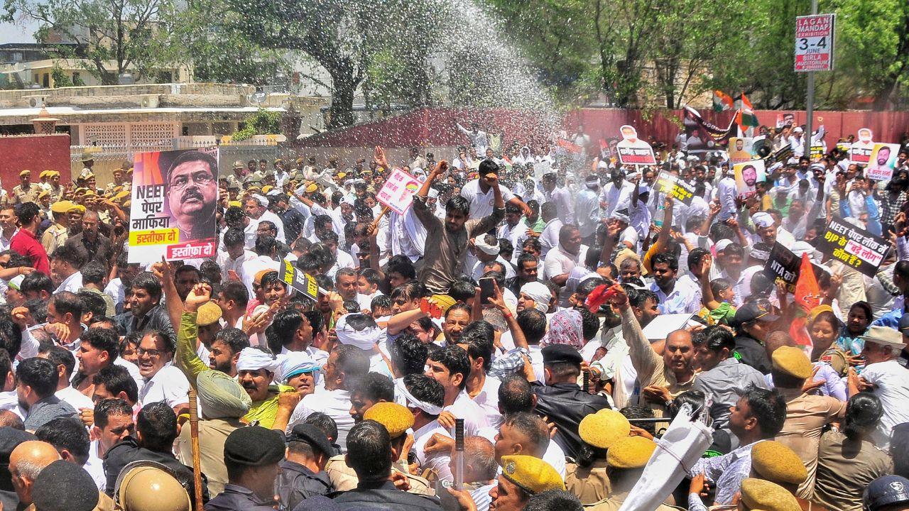 Congress protests alleged NEET paper leak in Jaipur; police use water ...