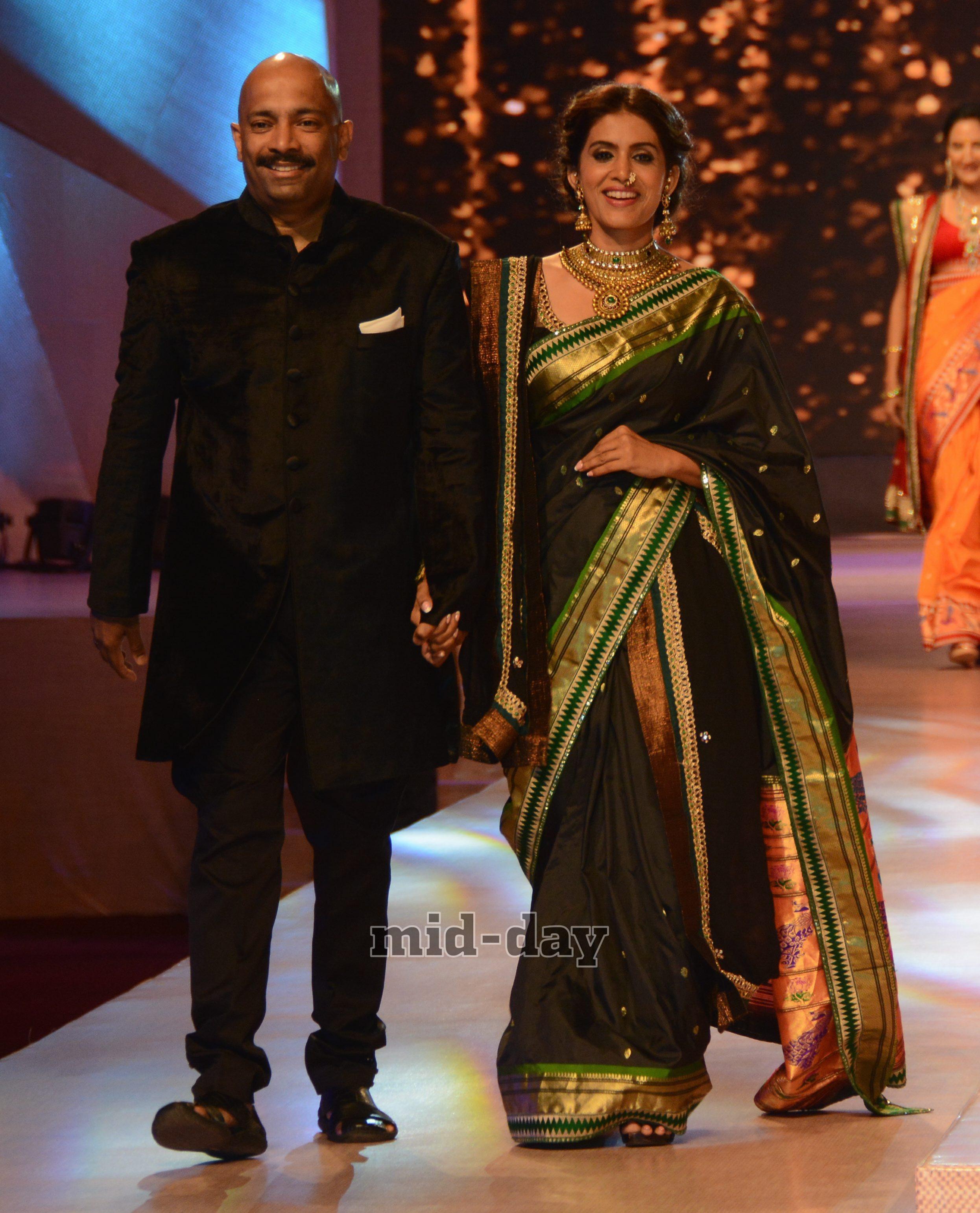 Sonali Kulkarni With Husband