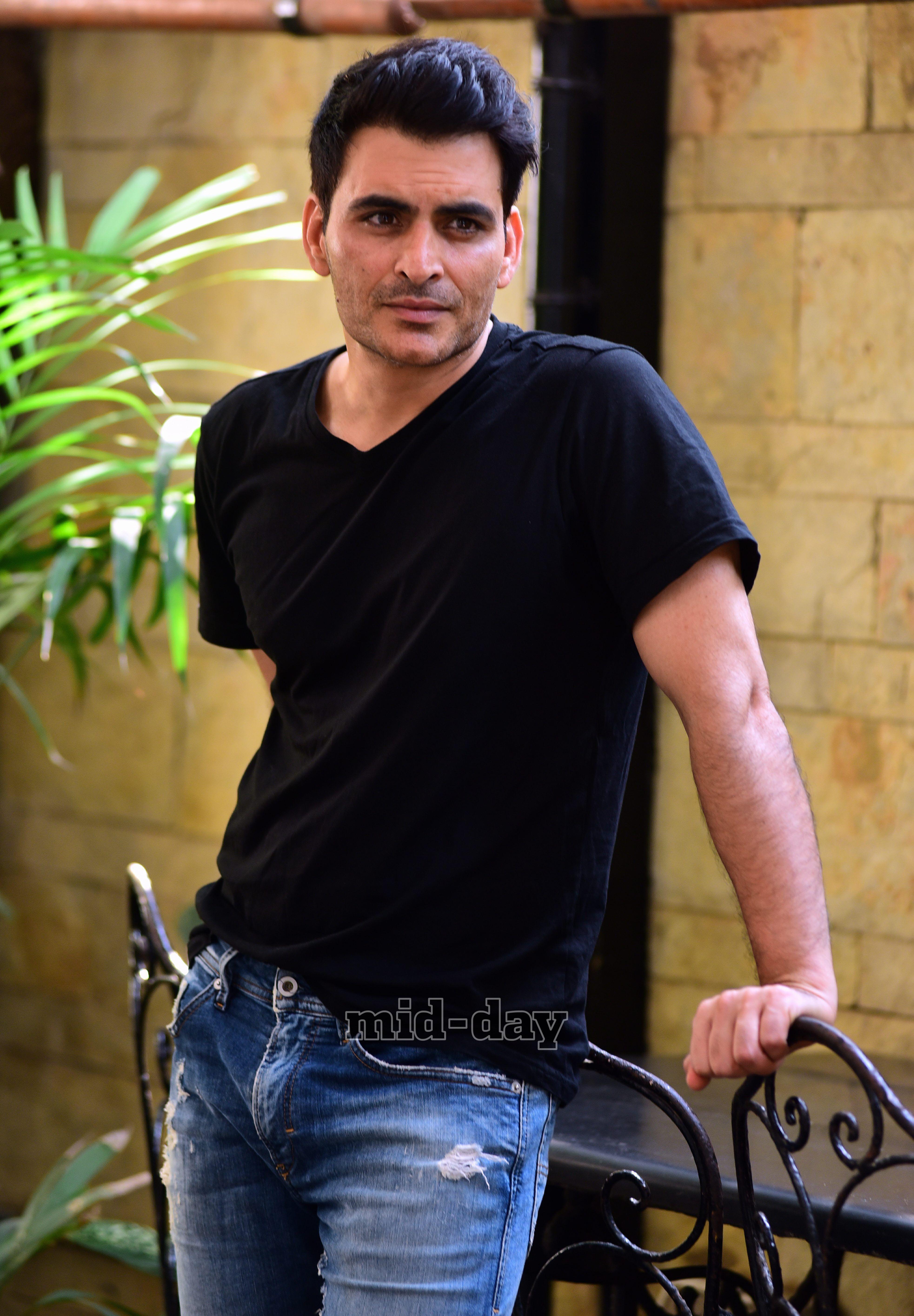 Shiney Ahuja Maid